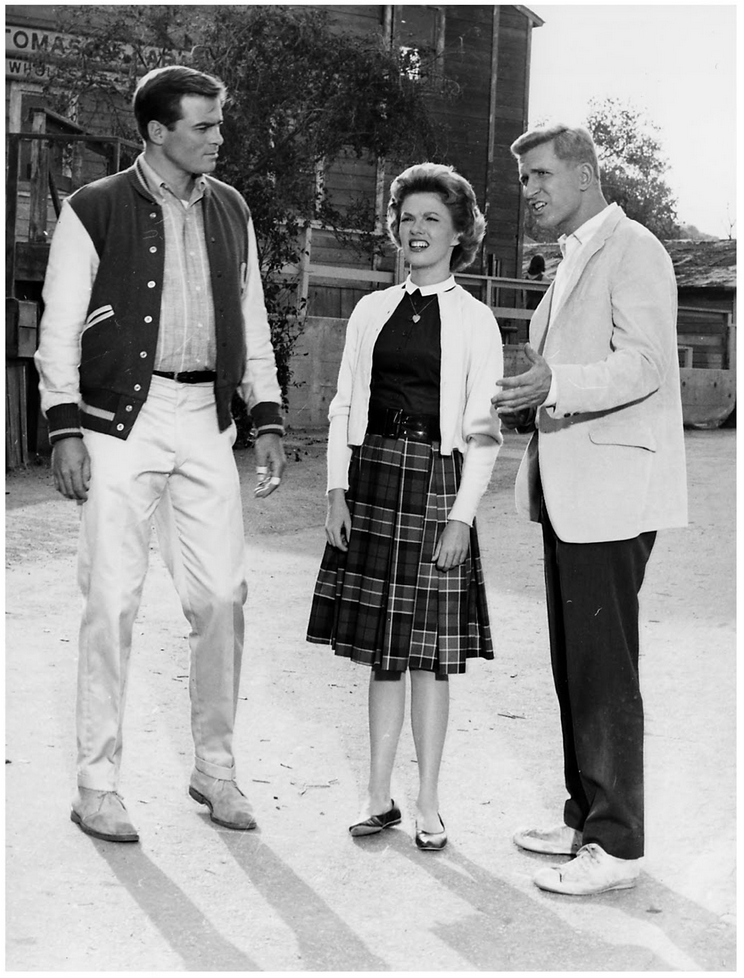 Tralfaz: Save Ted Bessell From Cancellation!