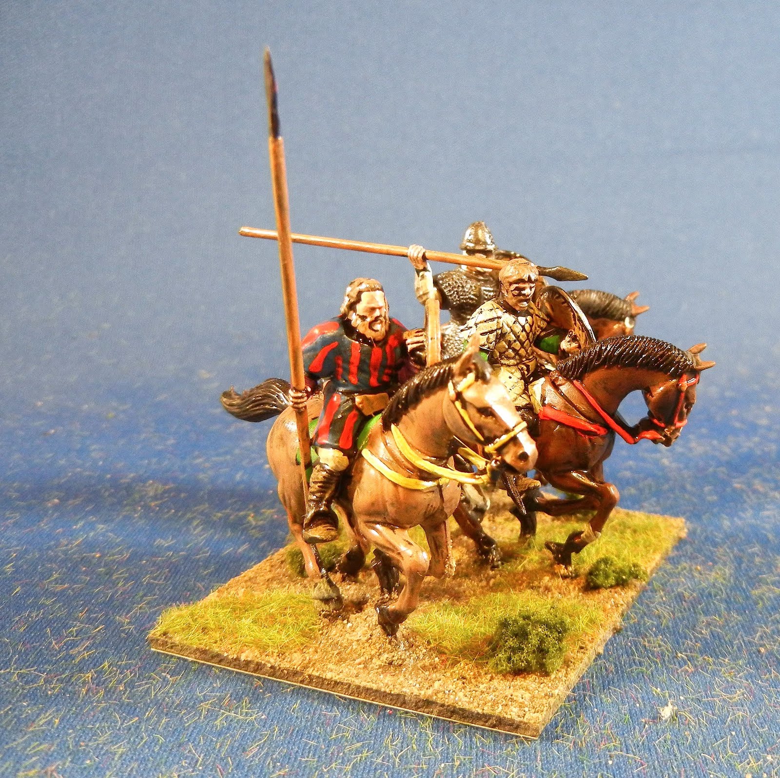 Bob's Miniature Wargaming Blog: 28mm dark ages cavalry