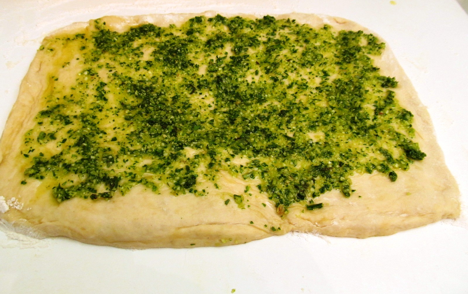 Food and Thrift: Homemade Garlic Rolls, and Conversions!