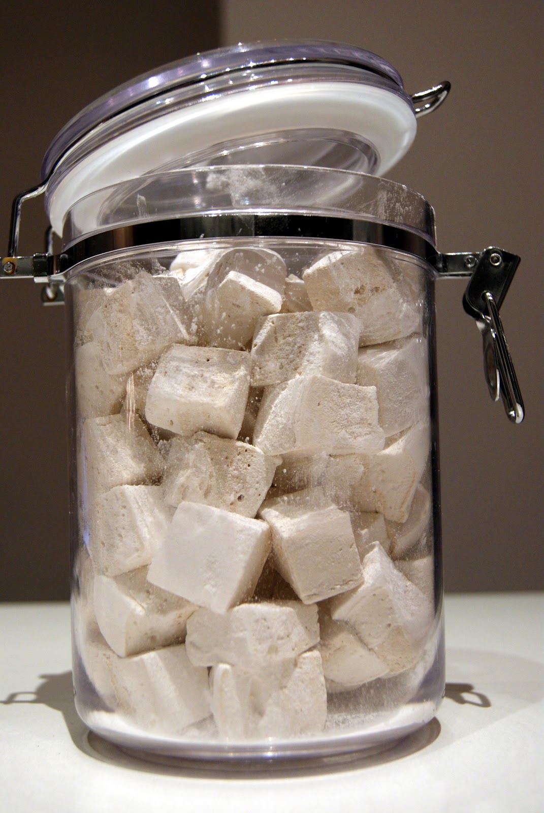 little miss sweetie: Vanilla & Espresso Marshmallows