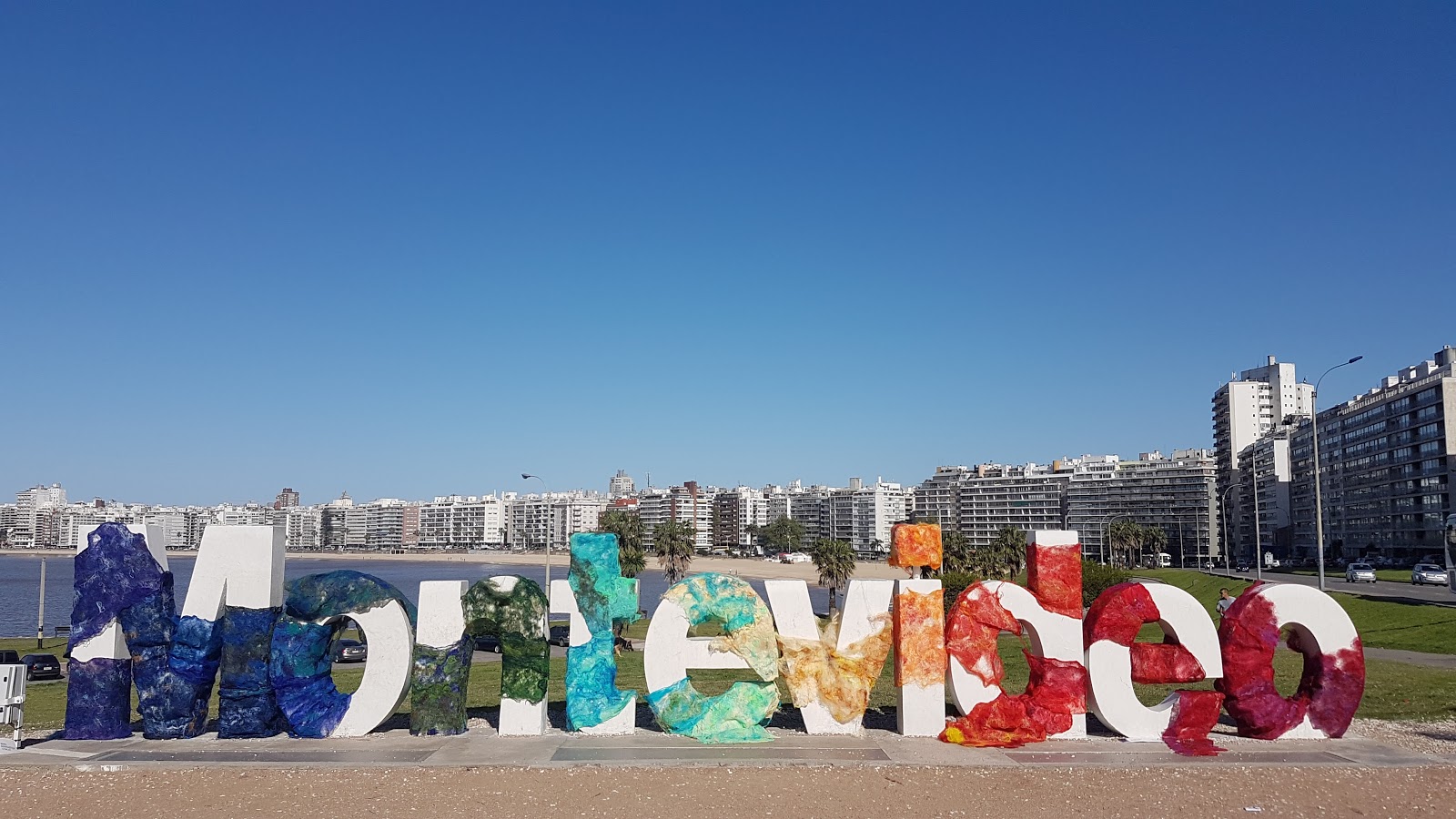 MeOW HappY: Free walking Tour in Montevideo | คนไทยในอุรุกวัย