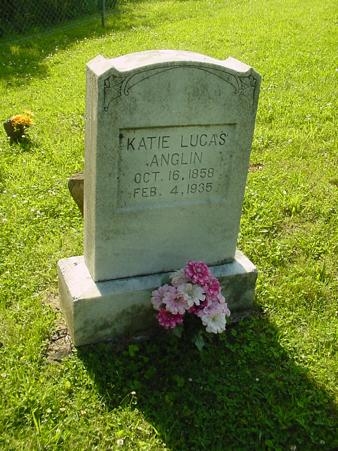 Mountain Memorials - Cemeteries: Anglin