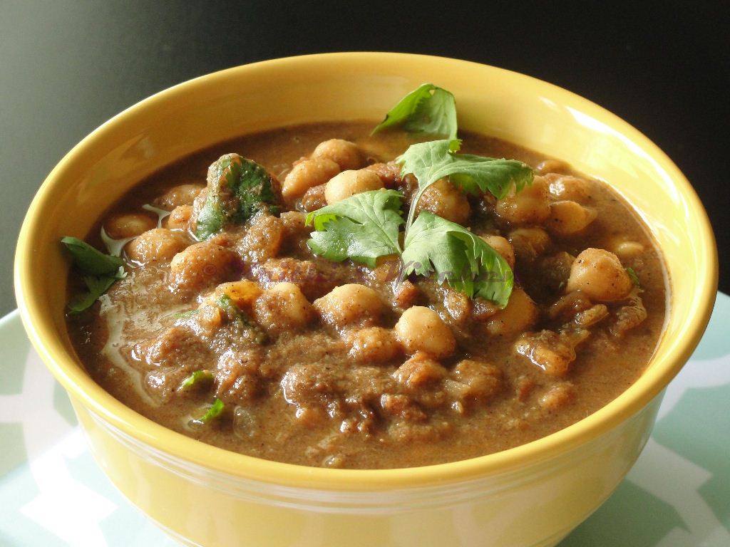 Krithi's Kitchen: Chole Masala / Channa Masala with Home-made Chana ...