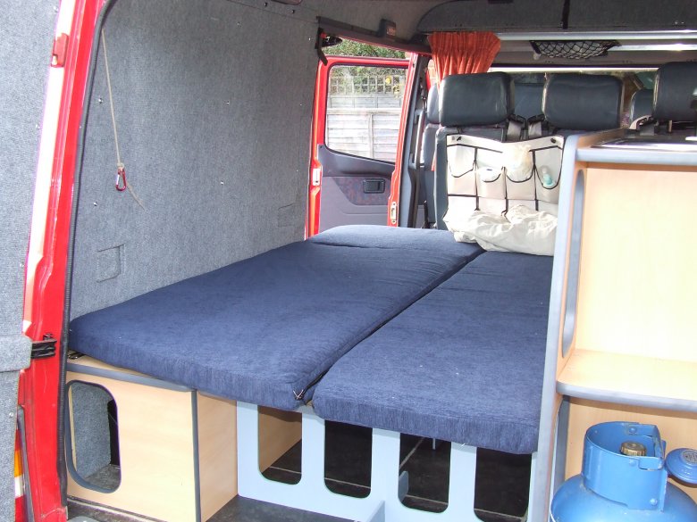LDV Pilot van: Conversion of a LDV Pilot van into a camper