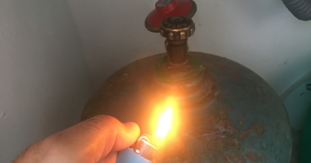 El mechero y la bombona