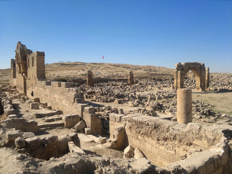 Il Jonathan: Cemento Turco: Harran e il mistero di GobekliTepe.