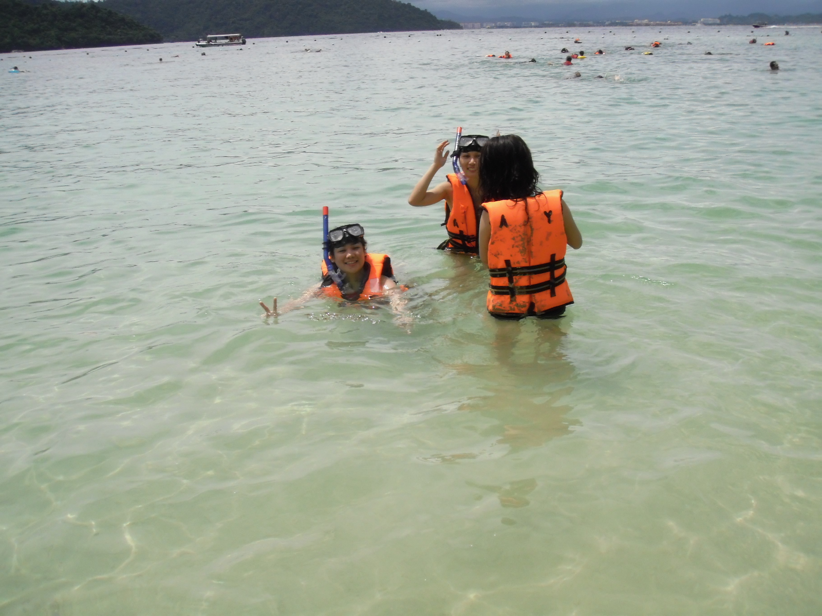 ♥My Story@LovesMeReadme♥: Snorkeling in Sapi Island