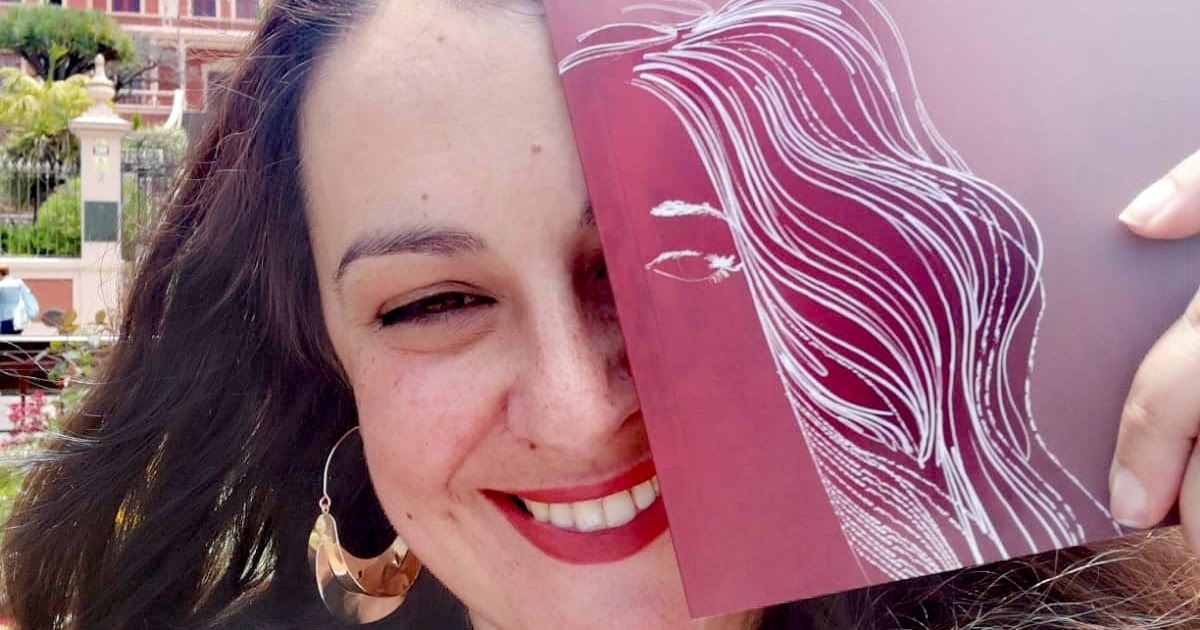 El Libro en Blanco: Presentamos la novela: "Tenemos chica nueva en la ...