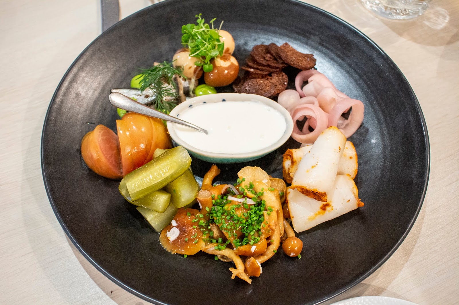 Kaksi yötä talvisessa Tallinnassa / Kipparin morsian