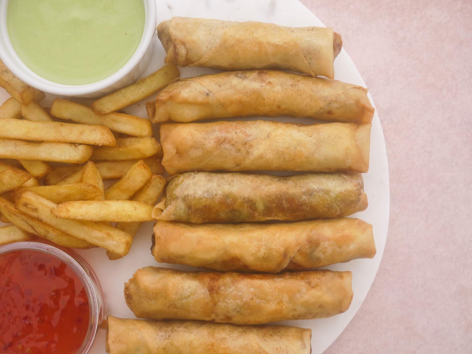 This Muslim Girl Bakes: Vegetable Spring Rolls.