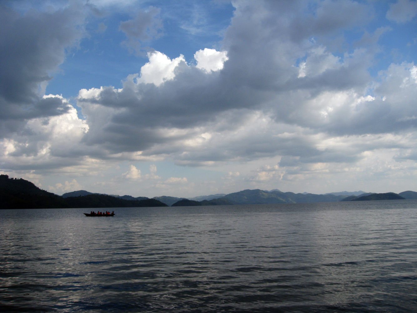 Lake Burera | en root rwanda