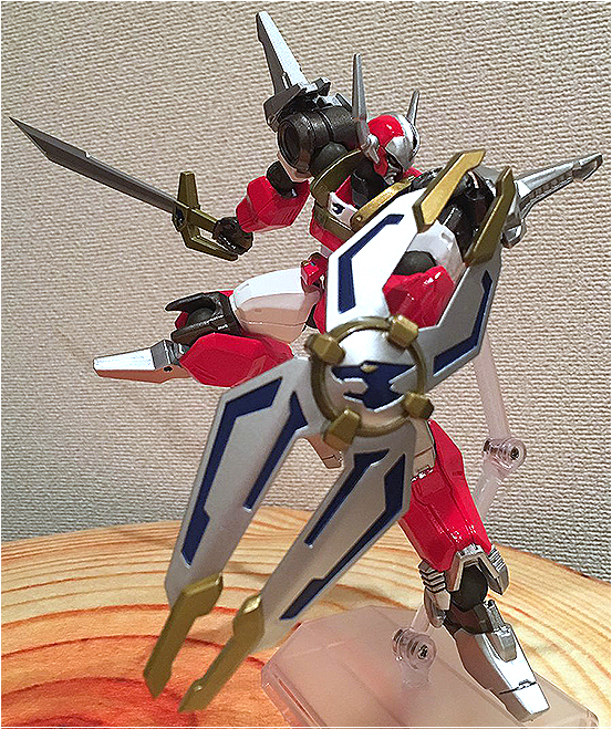 五字頭耗子的玩具觀察: 千值練Vulcanlog機器勇士倍功夫