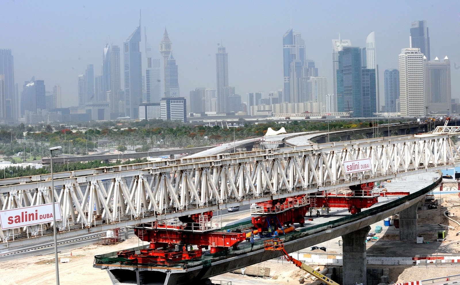 Dubai Constructions Update by Imre Solt: Trade Center Bridges Project ...