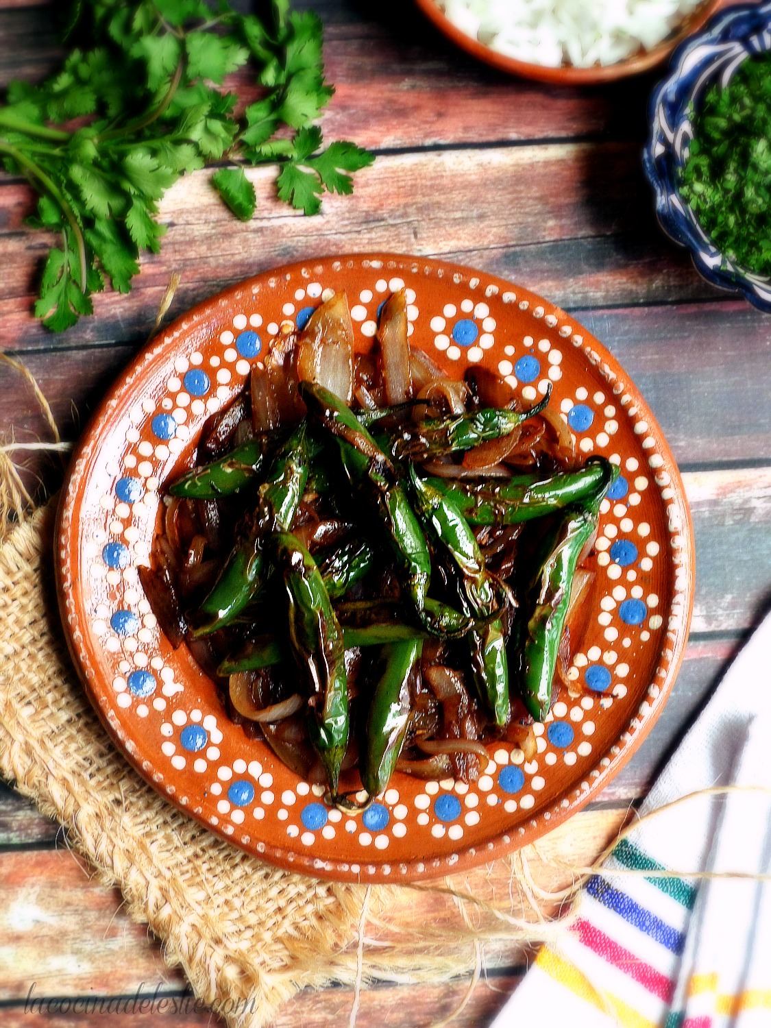 Chiles Toreados - La Cocina de Leslie