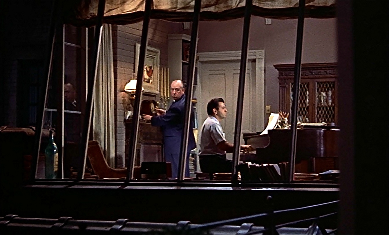 Here's a fun time-lapse video of the courtyard, courtesy of Jeff Desom