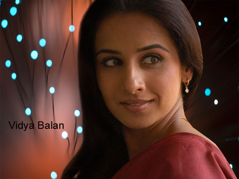 Vidya Balan Cute Wallpapers