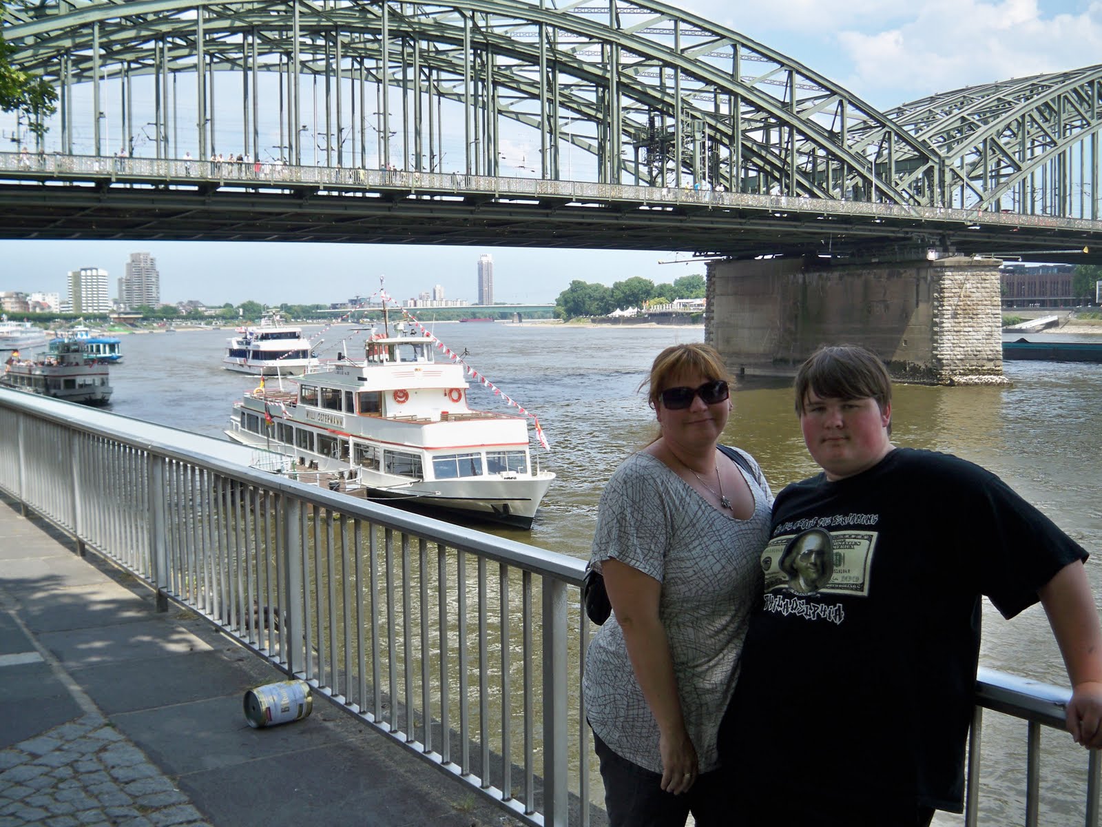 Goofy in Germany: Kohn (Cologne) Germany 6-2011