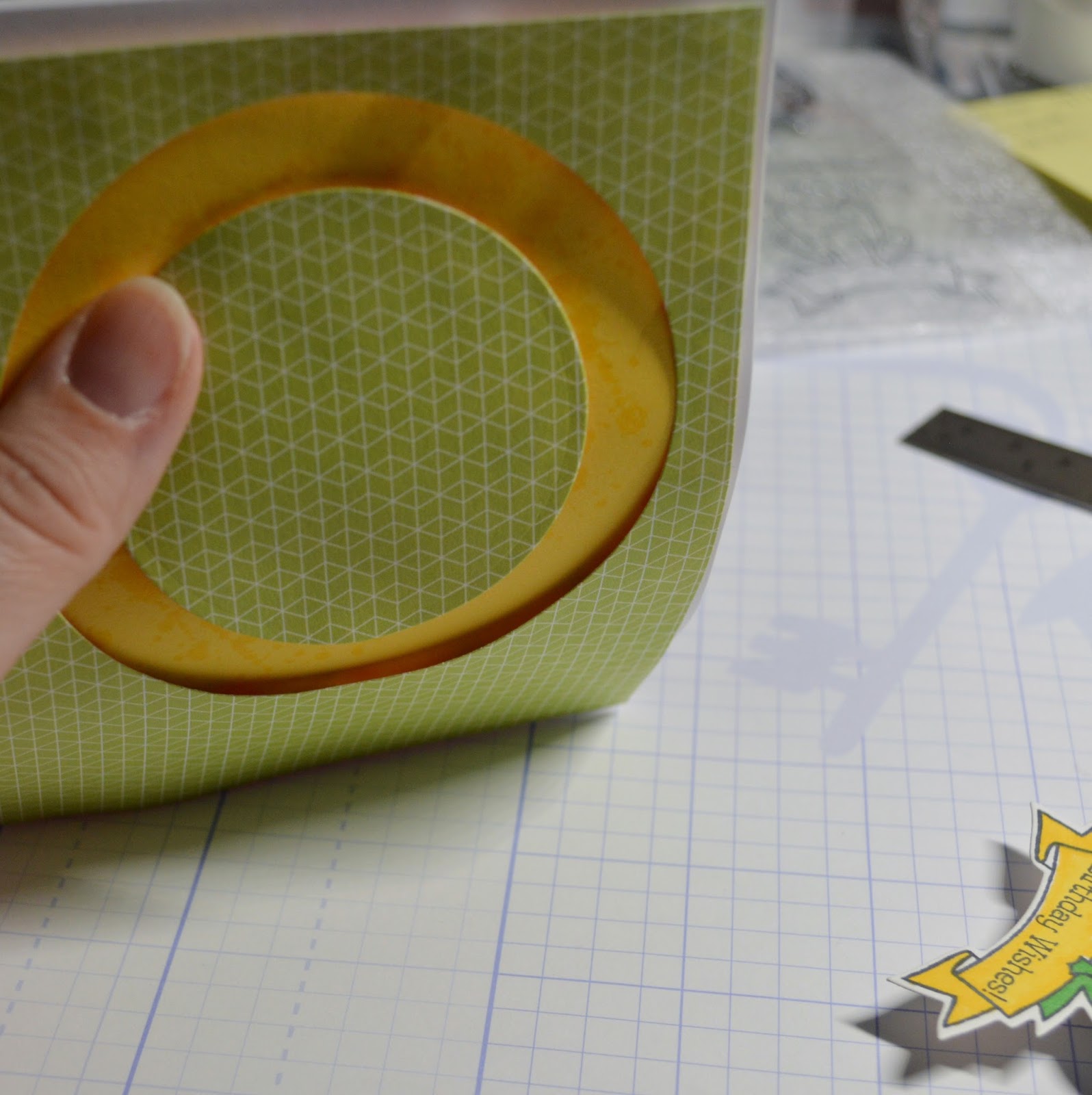 Crafty Lalia: Kaleidoscope Spin Card [with tutorial]