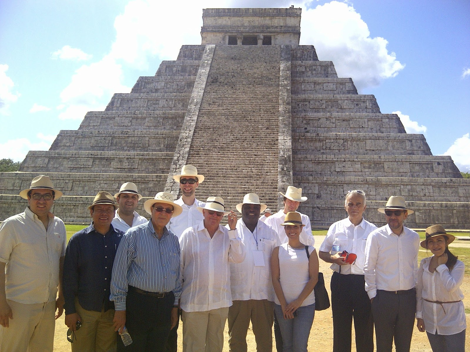 Stein van Oosteren: Human sacrifice in Mayan culture