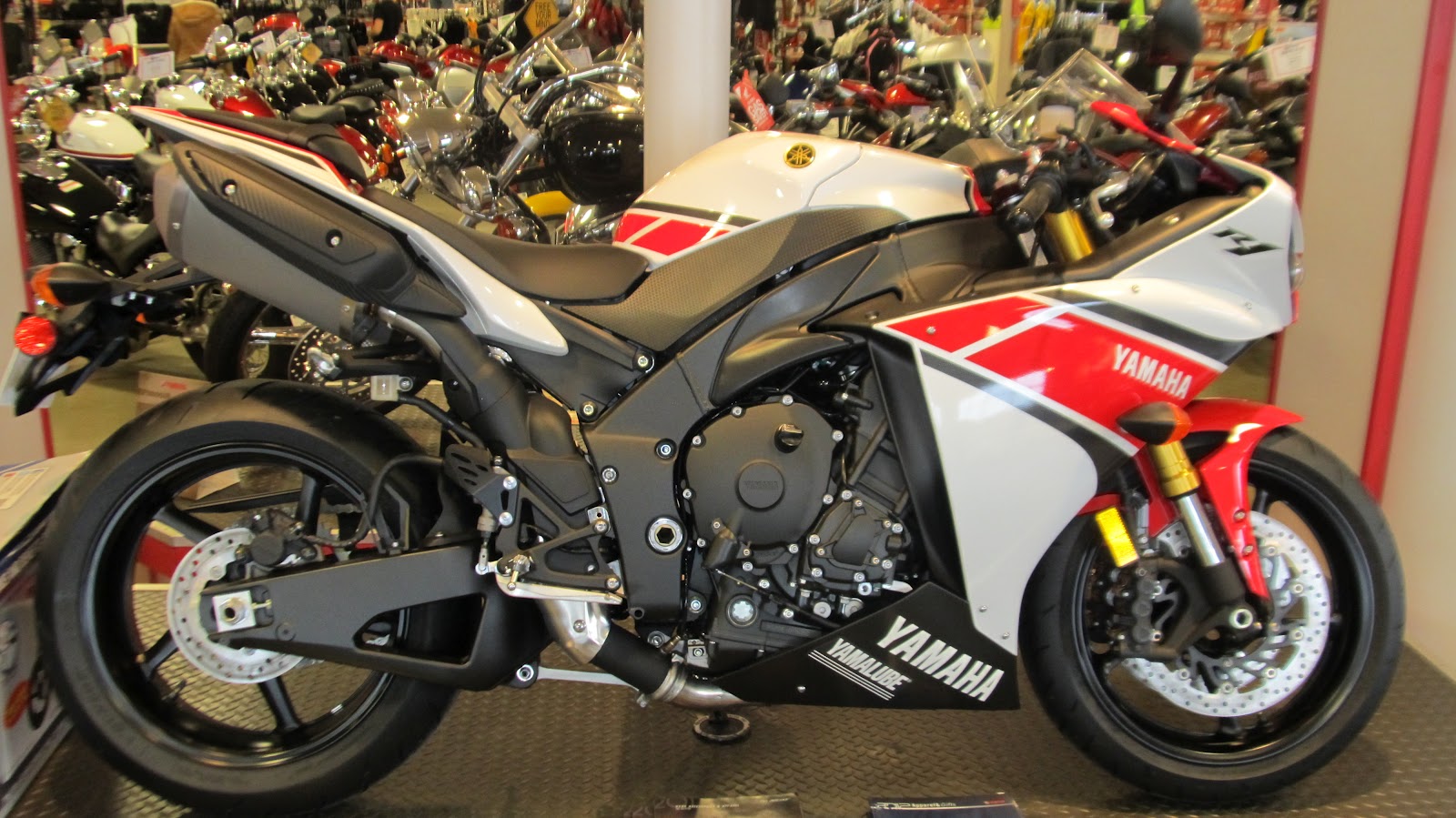 Niehaus Cycle: 2012 Yamaha YZF-R1 50th Anniversary Edition