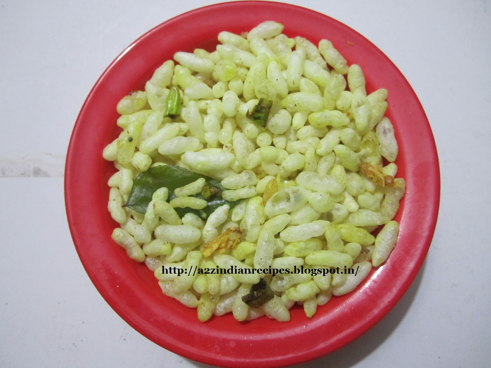 a2zindianrecipes: Spicy Puffed Rice / Kurmura / Bhadang