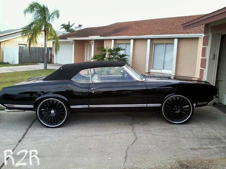 AutoStyling: 72 cutlass convertible on 24's Asanti's
