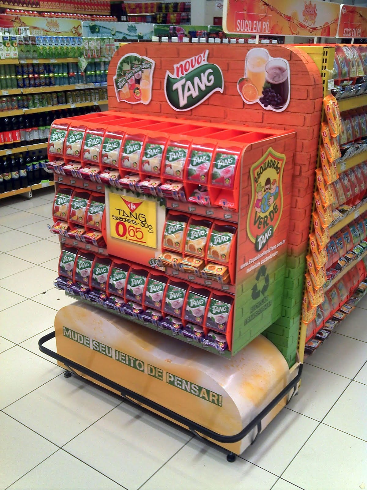 Aguarde em breve um Novo Blog para você !: Kraft - Display Tang