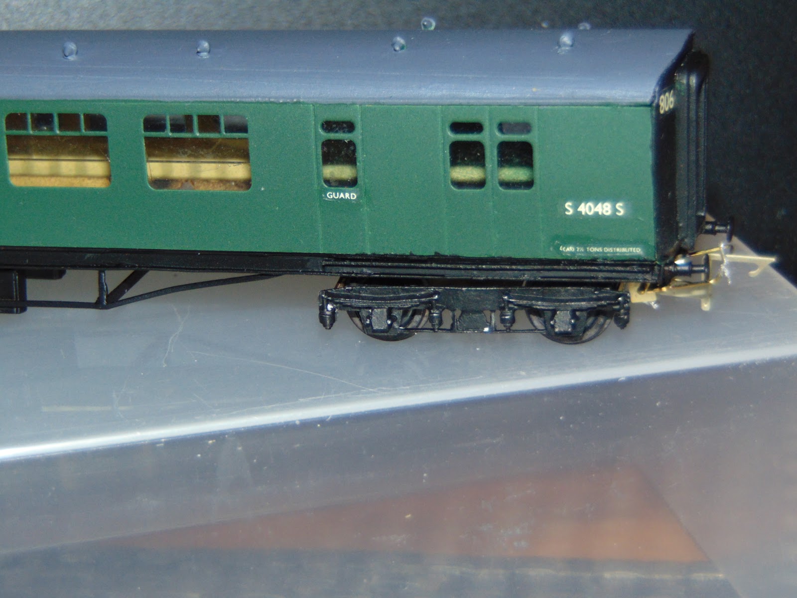 Dorset Railway Modelling: 3mm Scale Bulleid coaches.