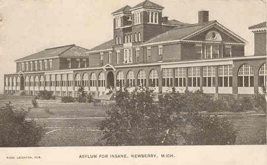 nailhed: 'Da Yooper Looney Bin and the Shipwreck Coast