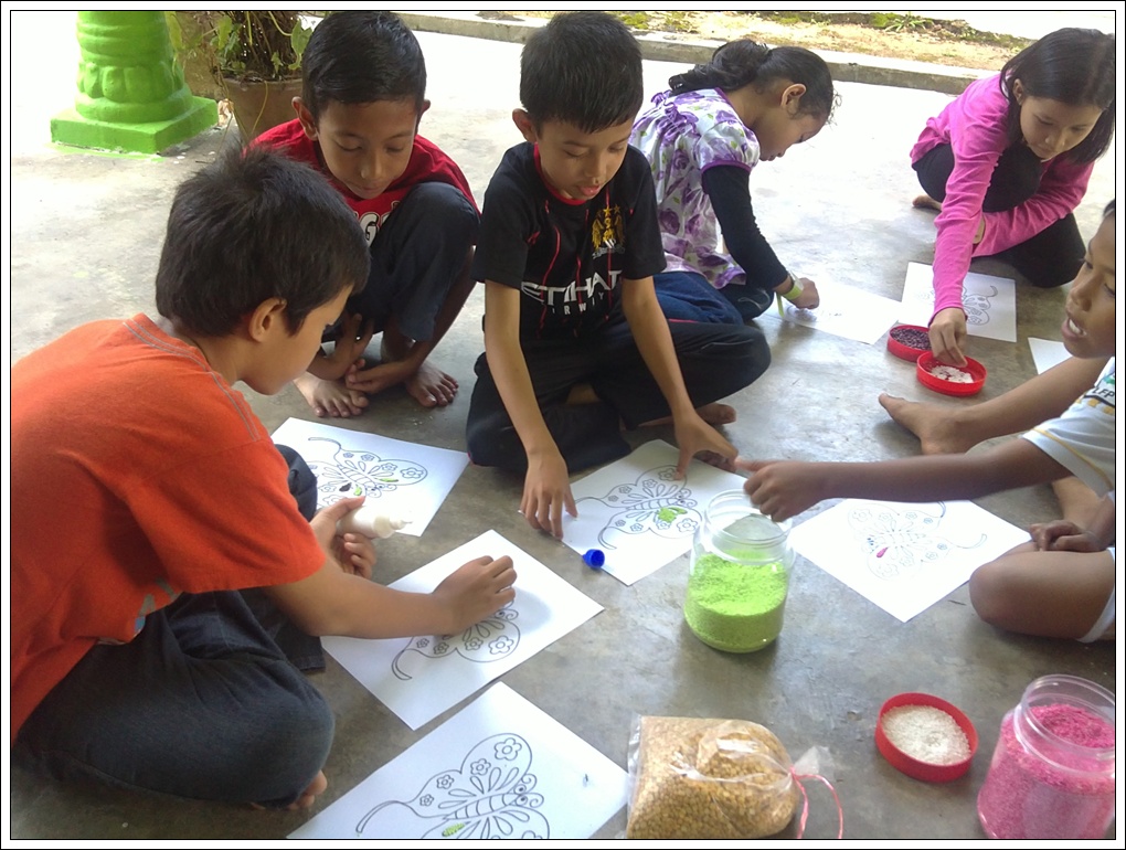 Perpustakaan Desa PNM Kg Ladang Batu: Kolaj Bijirin