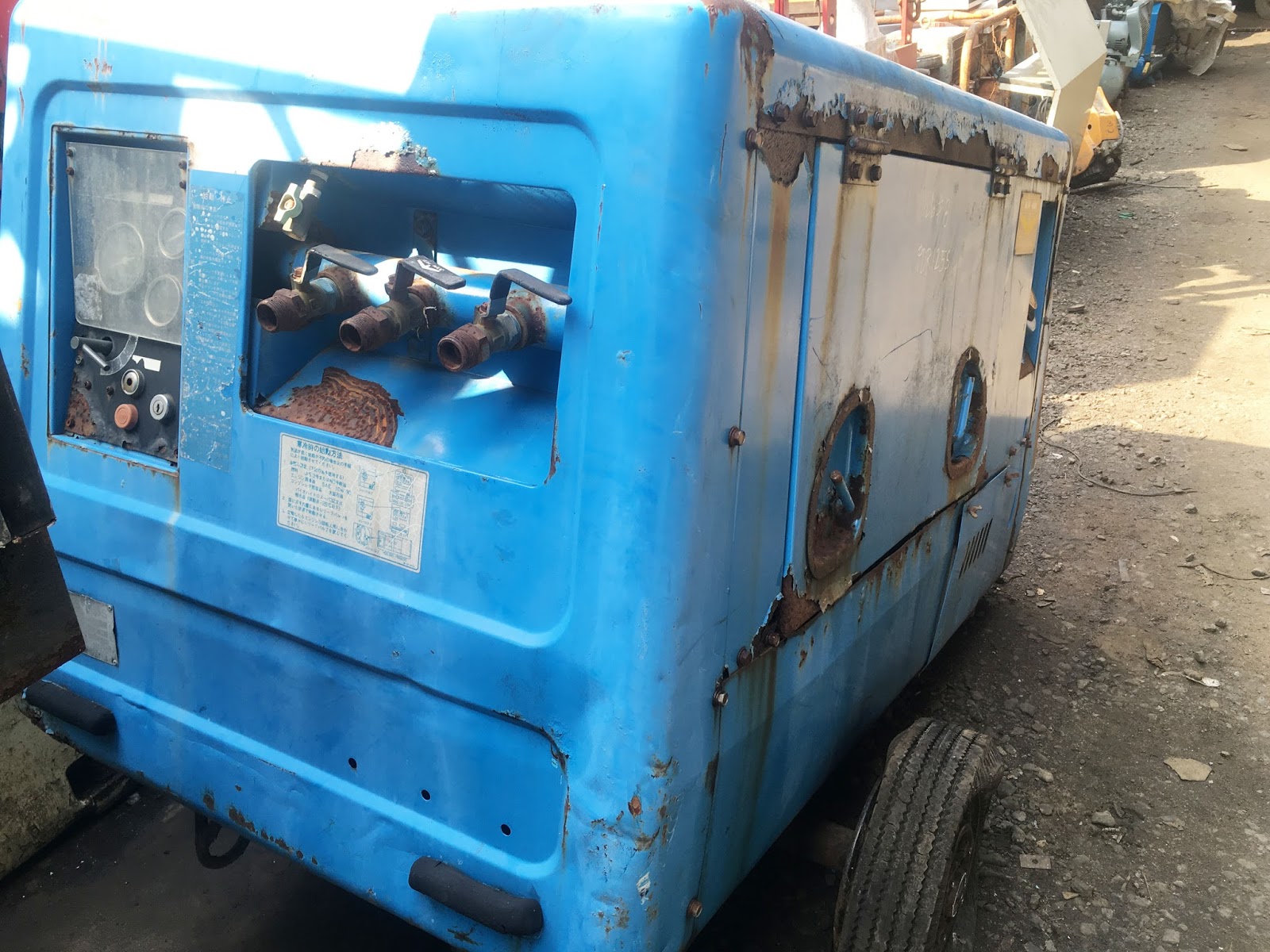 Products: Airman Air Compressor PDR 125