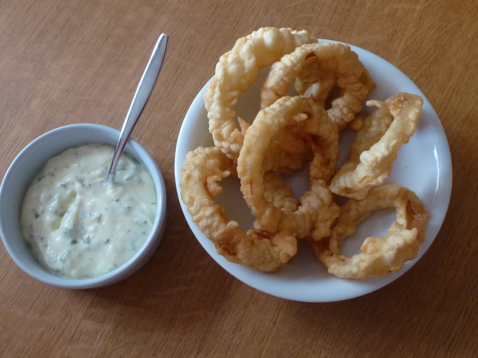 Mrs Busy: Uiringen met saus (tapa)