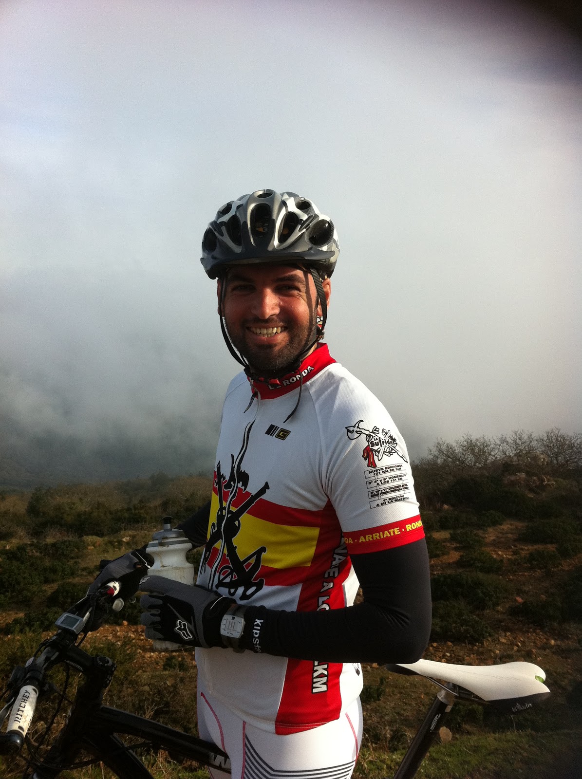 Amigos de las Corzas: ALBUM BIKERS 2012