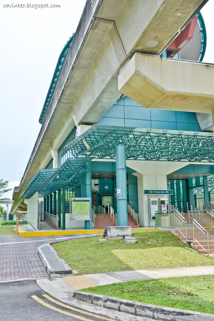 Entree Kibbles: Punggol SAFRA Manekineko Karaoke - Differences from ...