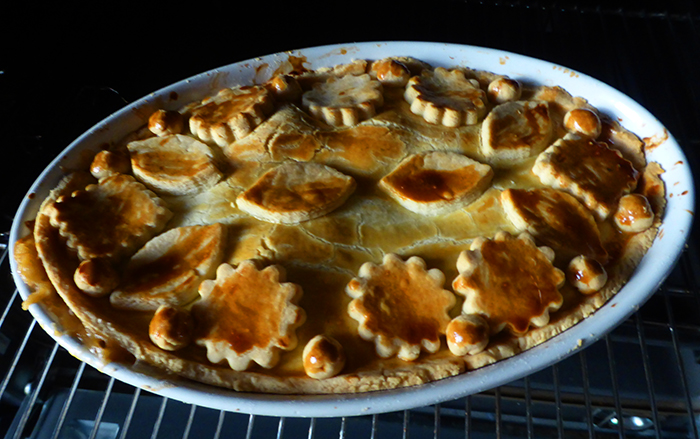 AAA ACCADEMIA AFFAMATI AFFANNATI: Hoenderpastei, o boer chicken pie ...