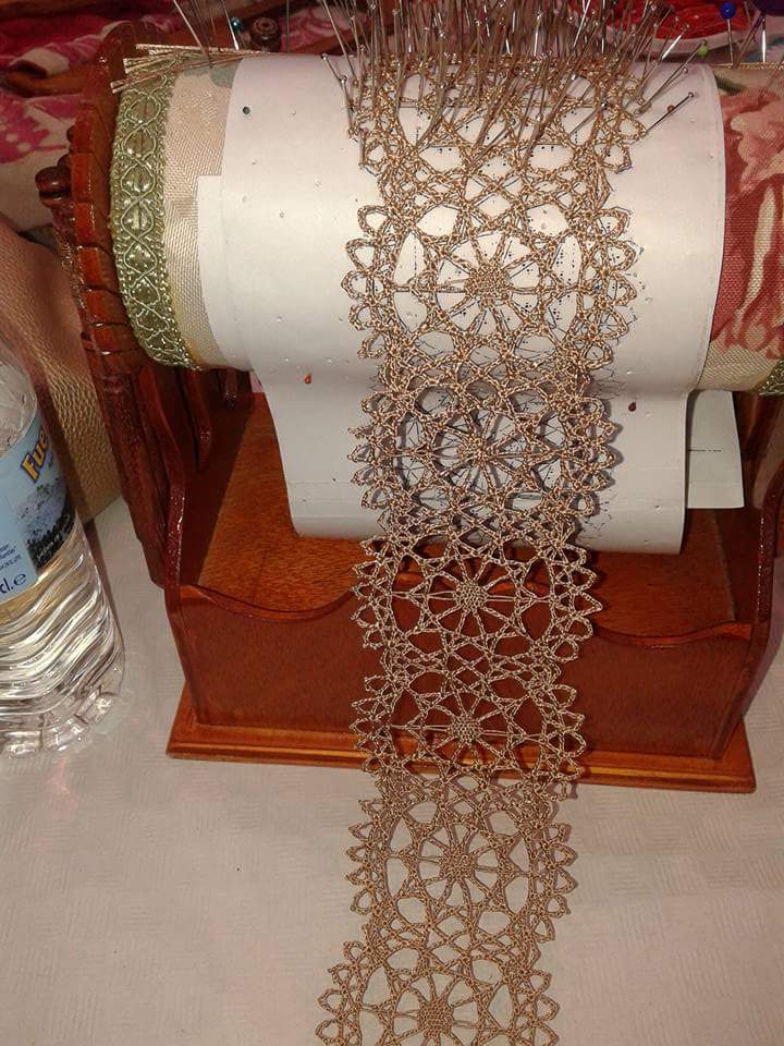 ENCAJERAS DE BOLILLOS DE BENALMÁDENA - 2: marzo 2018