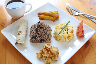 Desayuno típico de Costa Rica fácil de preparar | Platos Tipicos del ...