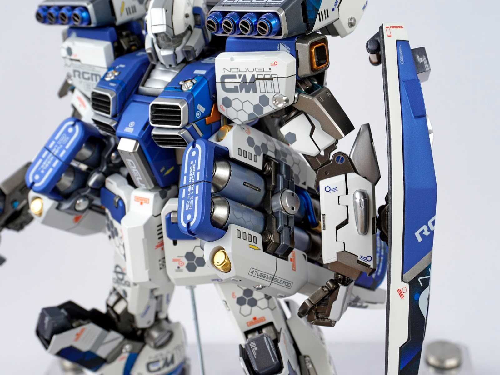 Custom Build: G-system 1/72 GM Nouvel Commander Type Custom