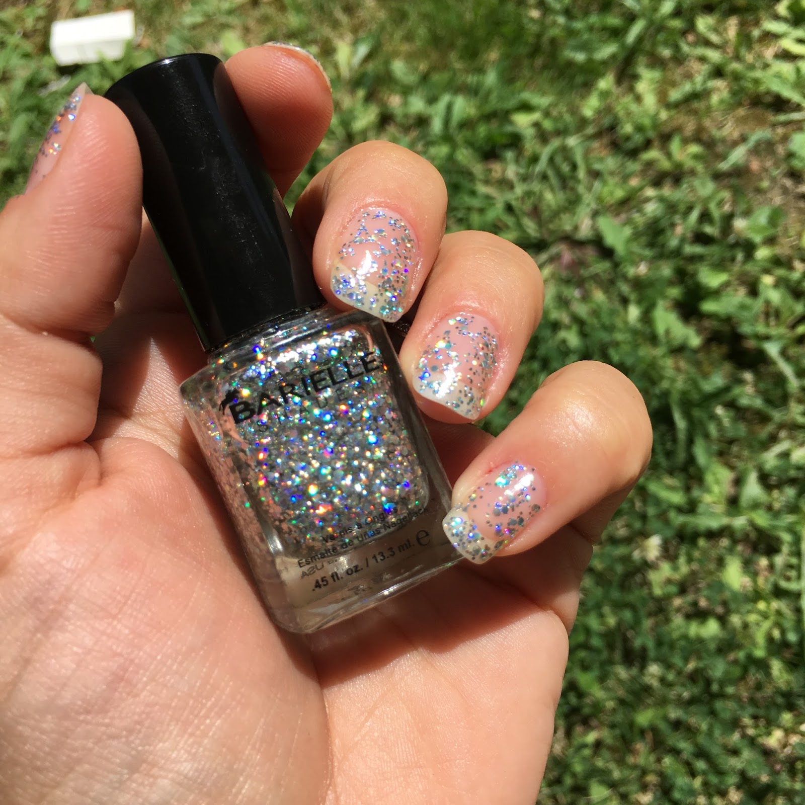 Gamze Çelikdemir: Barielle 5223 Starchild Simli Oje