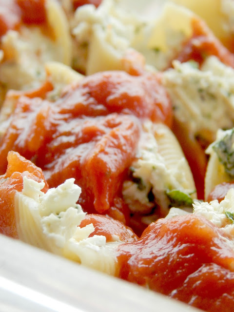 Chicken & Spinach Stuffed Shells | Ally's Sweet & Savory Eats