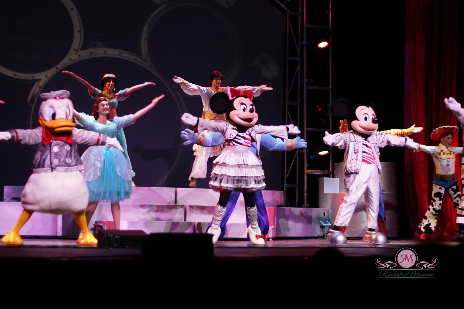Disney Live! Mickey's Music Festival at Kia Theatre | Rockstarmomma