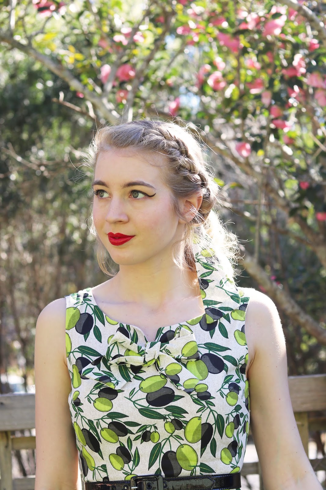 Sewing: Olive Dress B5748 | GracefullyVintage