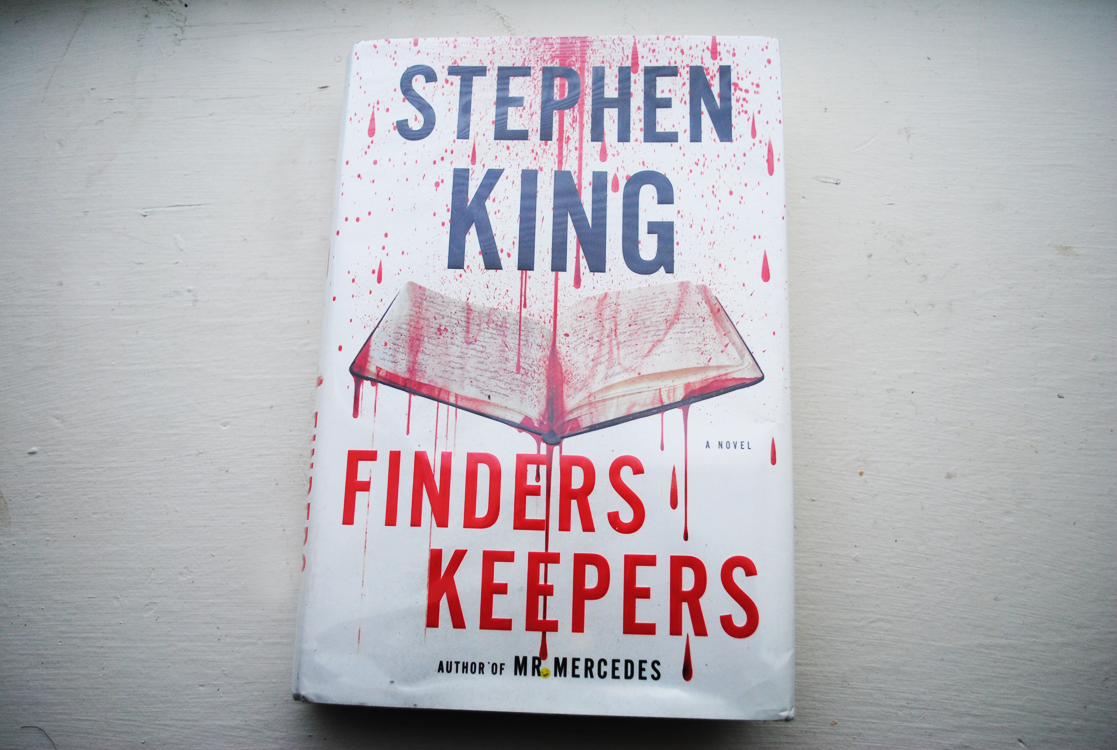 TRULY YOURS, A.: Book Review - Finders Keepers by Stephen King