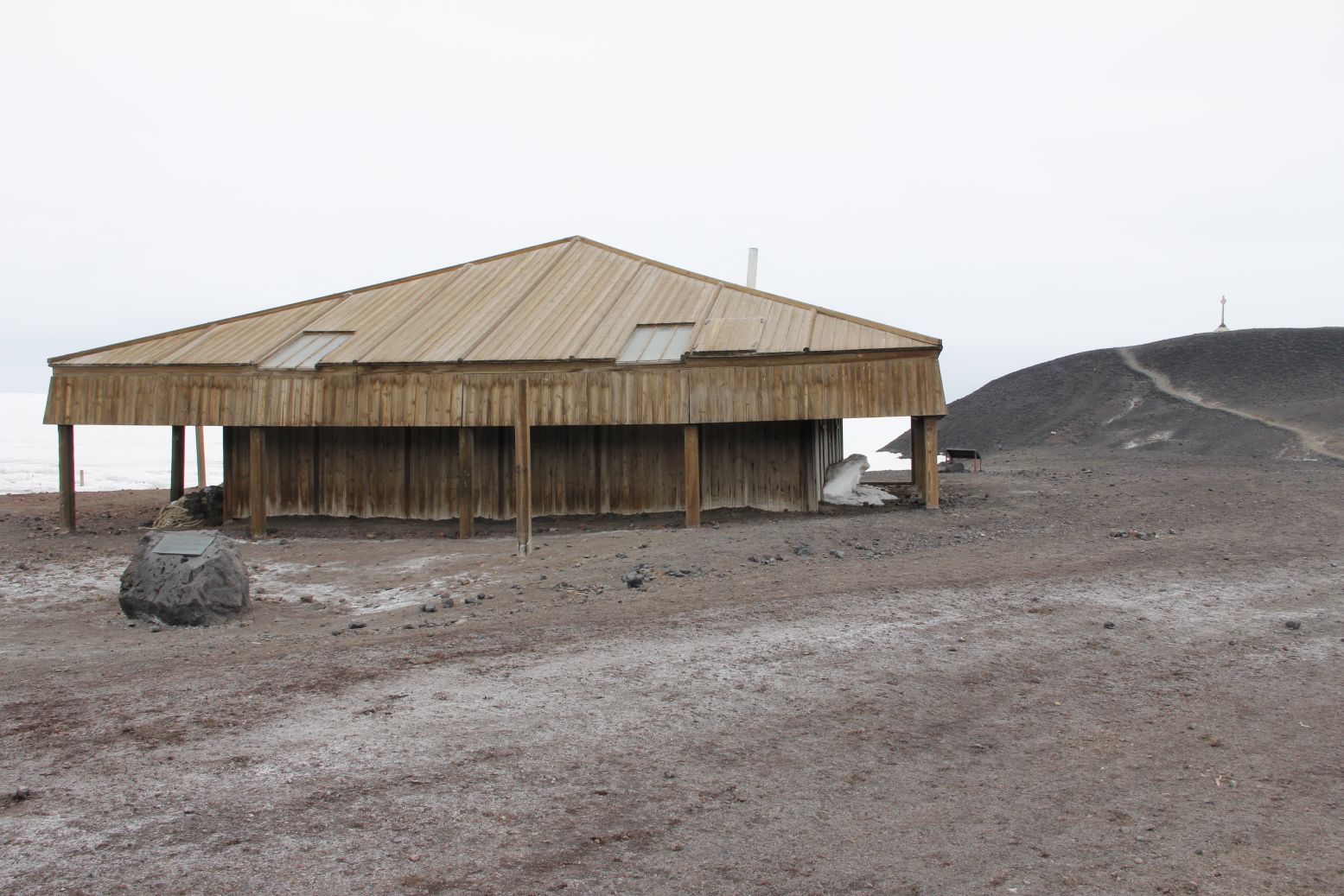 To the South Pole and back: Discovery Hut