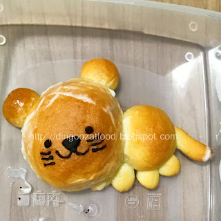 Miki's Food Archives : Cute Lion King Bread