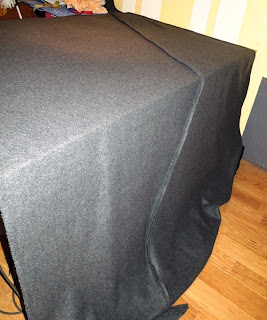 Mary's Quilting Notes: Cutting the backing the Flynn Method