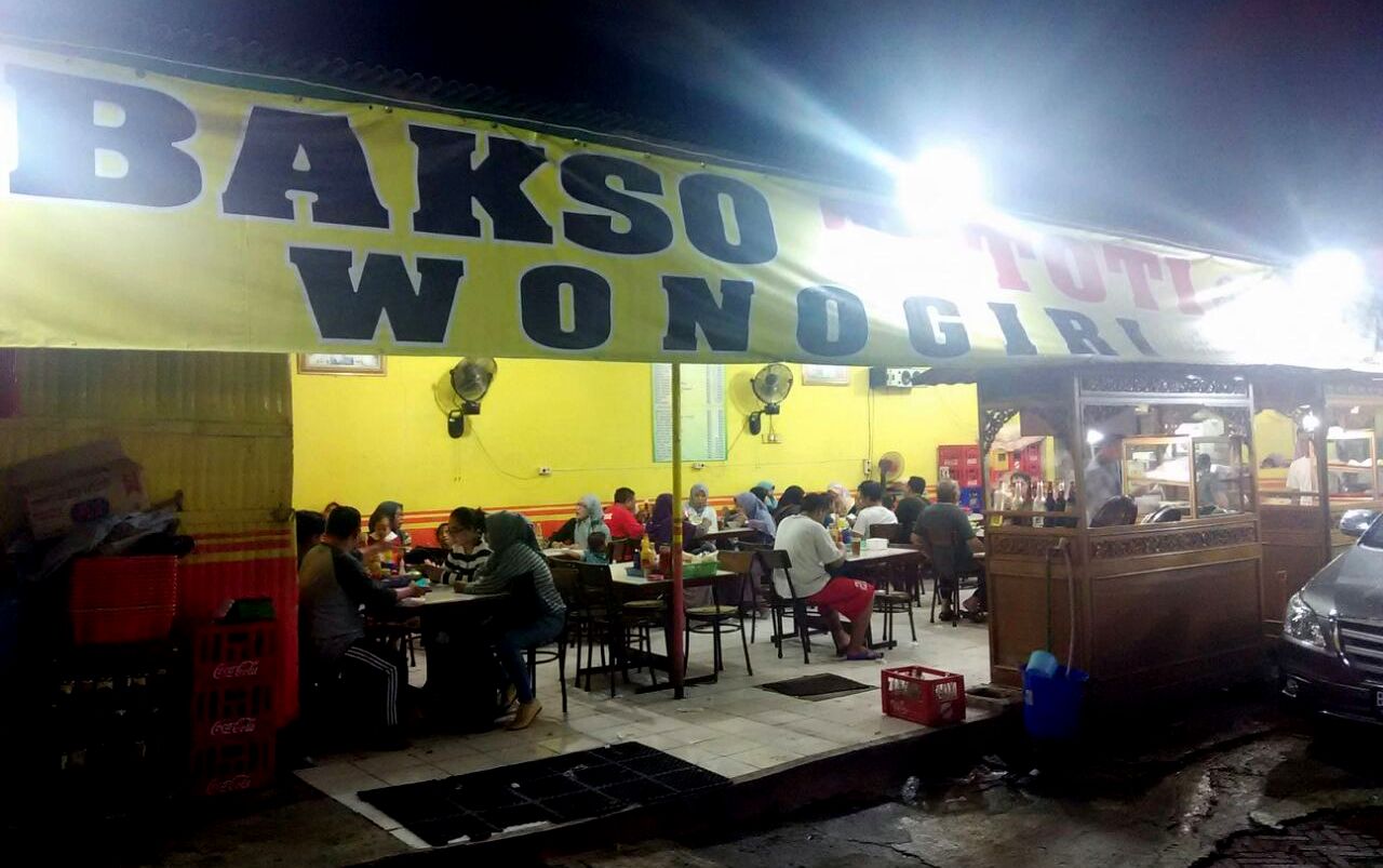 Bakso Titoti, Bakso Legendaris Asli Wonogiri - Travel Indonesia