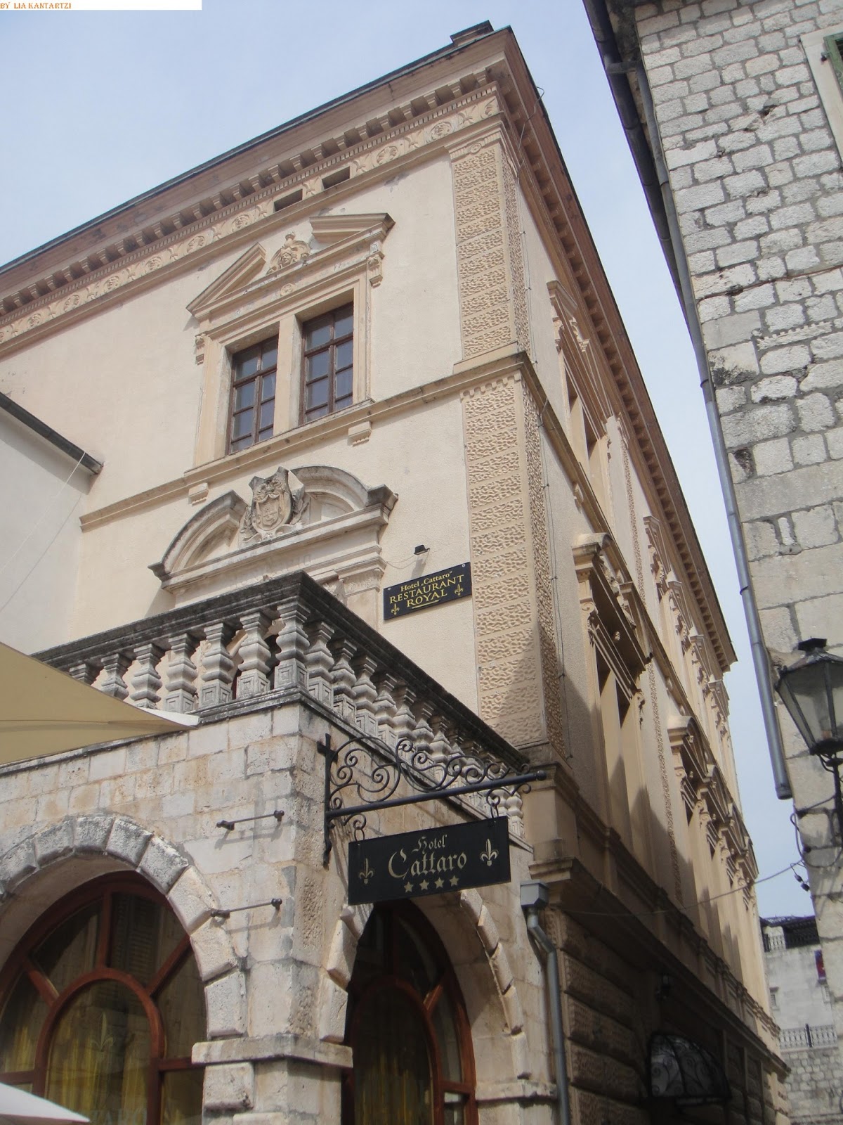 Ταξιδεύοντας στα σύννεφα..: ΜΑΥΡΟΒΟΥΝΙΟ-ΤΑΞΙΔΙ ΣΤΙΣ ΔΑΛΜΑΤΙΚΕΣ ΑΚΤΕΣ- ΚΟΤΟΡ