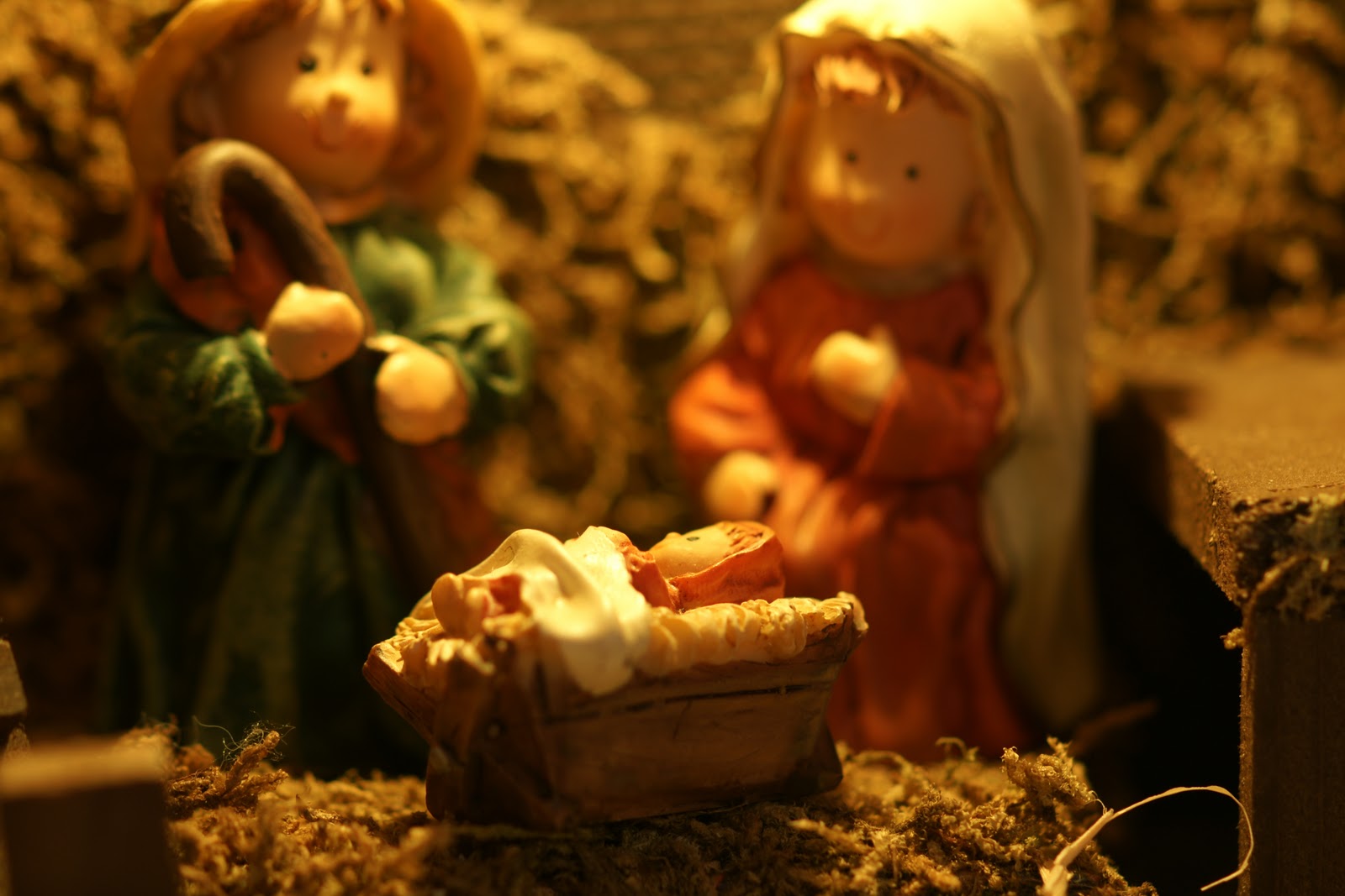 Take Six: Take 5 with Kathy - "Away in a manger..."