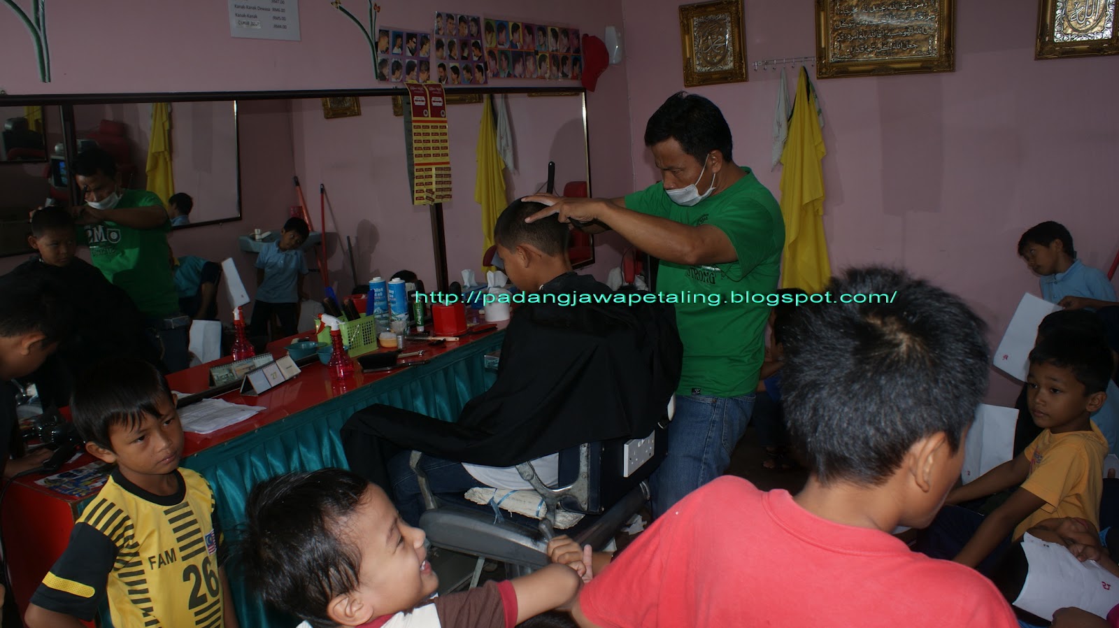 PADANG JAWA PETALING: GUNTING RAMBUT UTK PELAJAR SEKOLAH